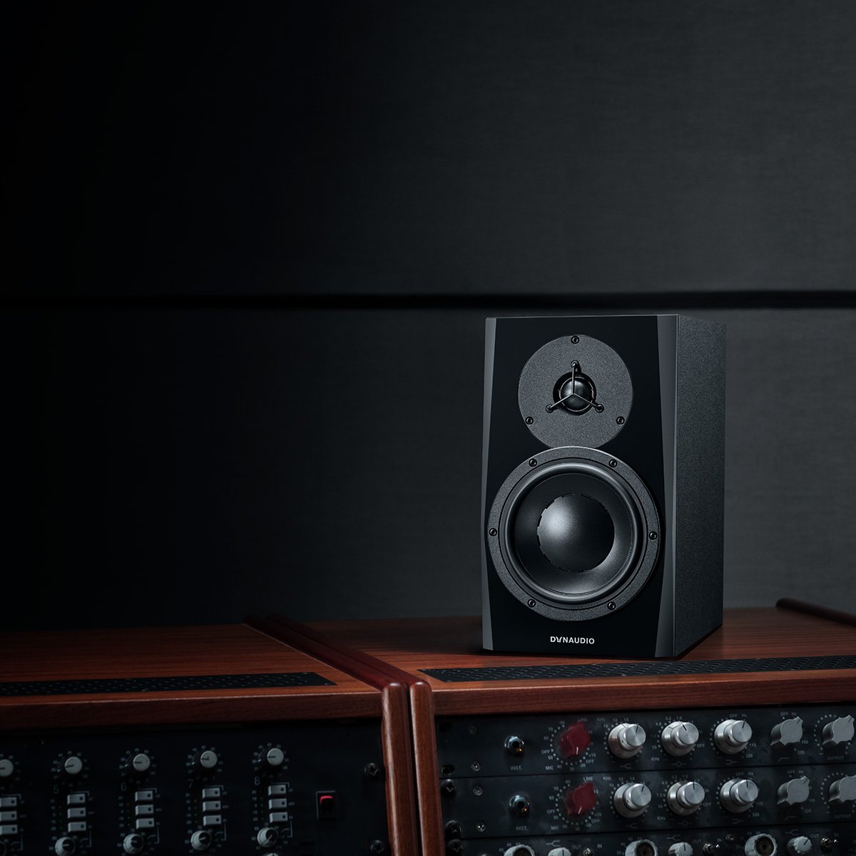 LYD 7 | Near Field monitor | Legendary professional reference monitor